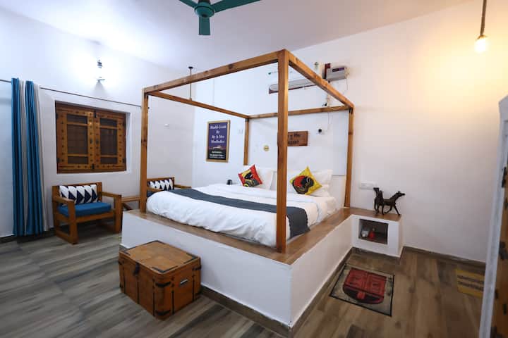 4bhk Farmstay I Pool I Food I Wifi - Behror