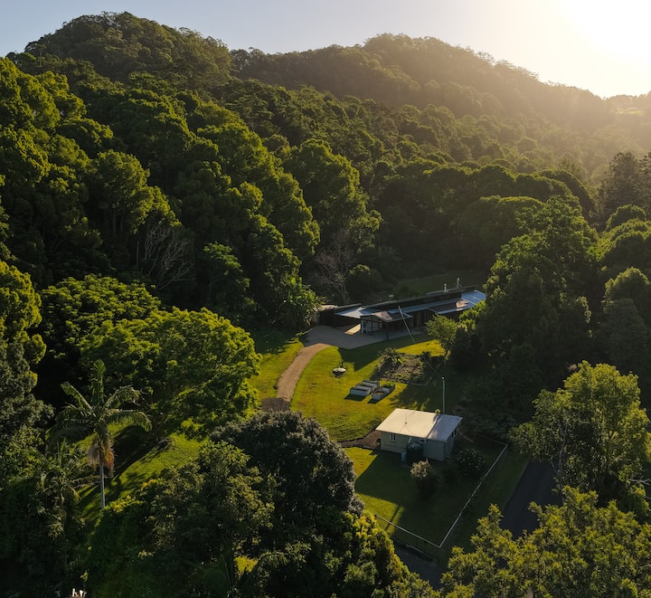 Luxury Acreage Near Summergrove, Our Place Carool - Australia