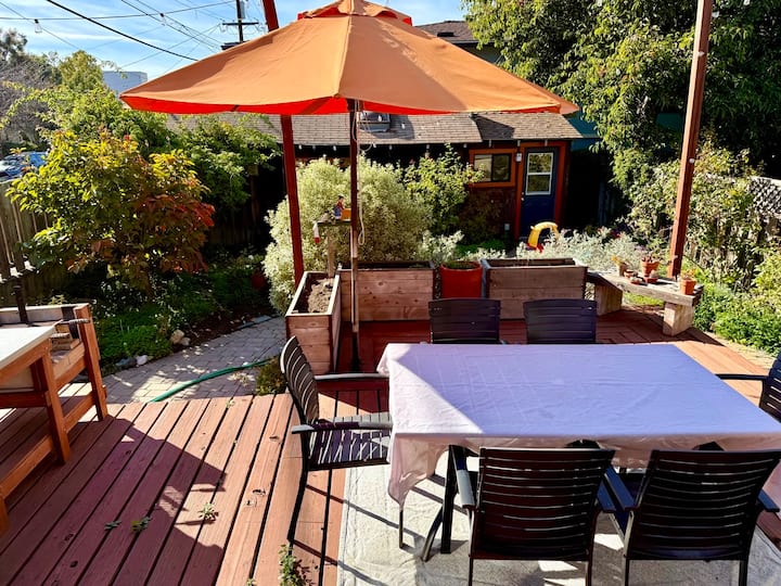 Single-family Home In Berkeley - Berkeley, CA