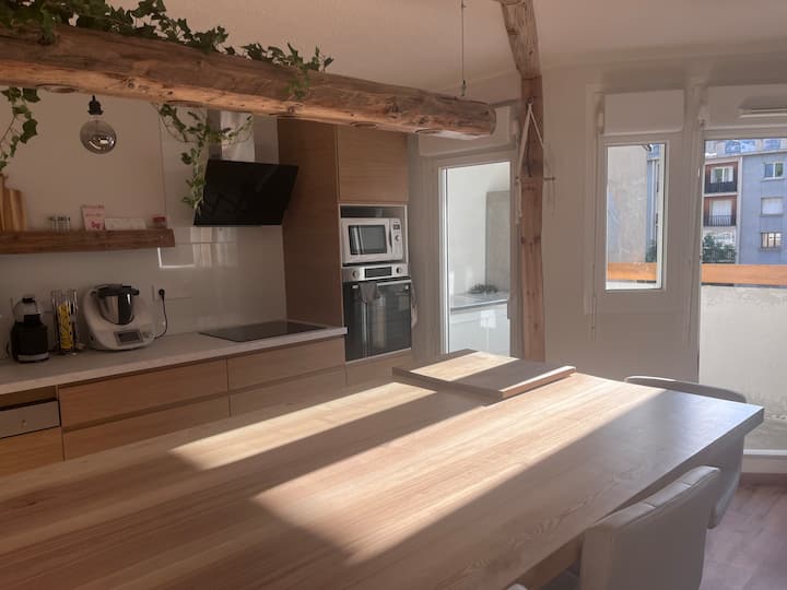 Appartement Lumineux En Plein Centre-ville - Briançon