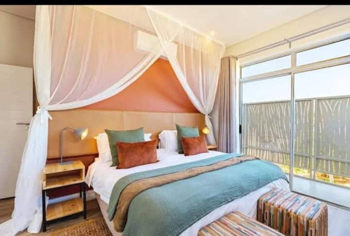 Khaya Apt, Where Hospitality Meets Local Expertise - Victoria Falls