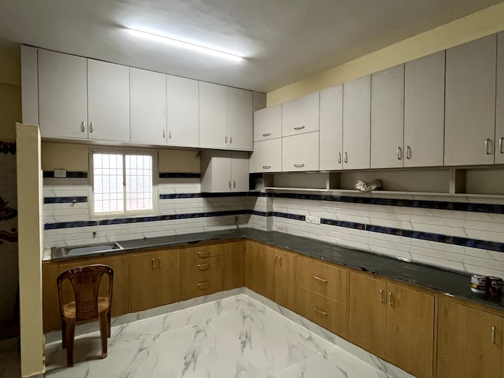 2bhk Flat In Gokulam, Puttaparthi - Puttaparthi