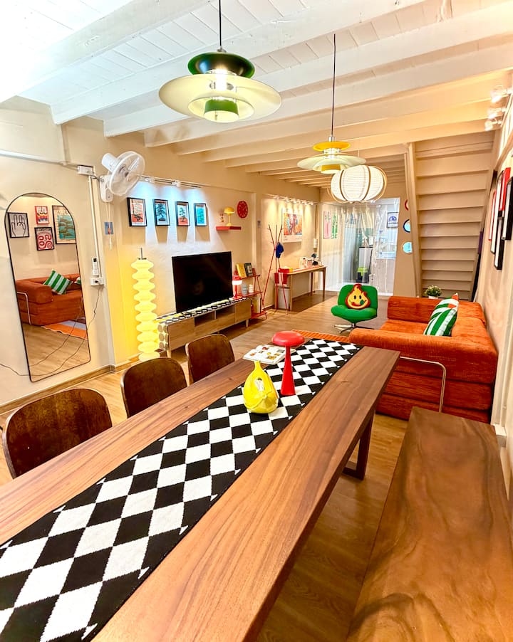 Louis Vivid @House 36 - Bangkok Yai