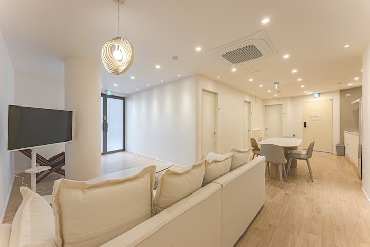 [M9] Urban Suite Stay 101 - Seoul