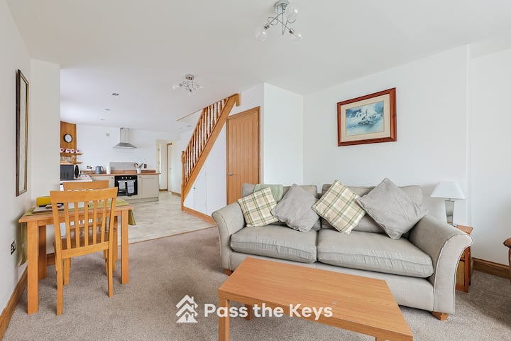 Spacious, Self Contained Annexe With Parking - Thame