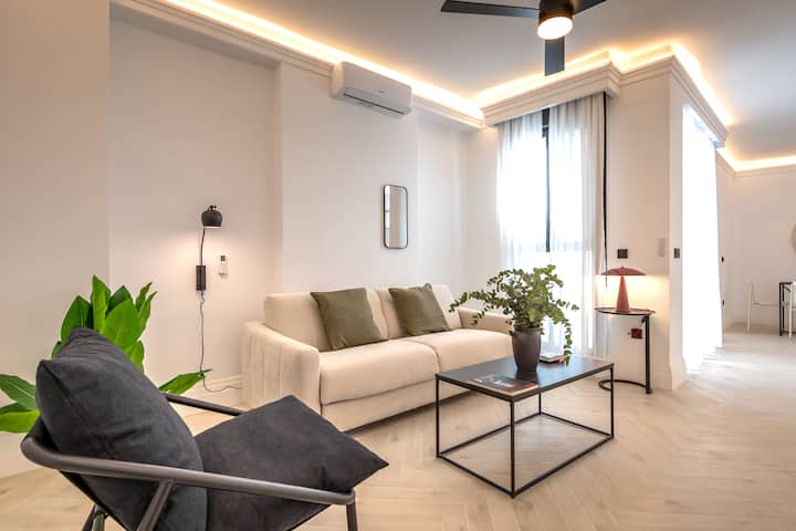 Isg Apartments: San Luis 2.1 - Siviglia