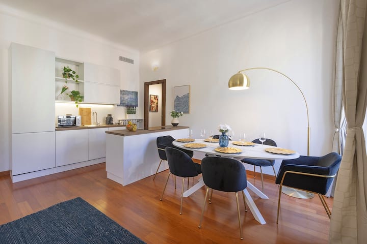 Vogue | 150m Central Station | Bright | 7 Guests - Milan