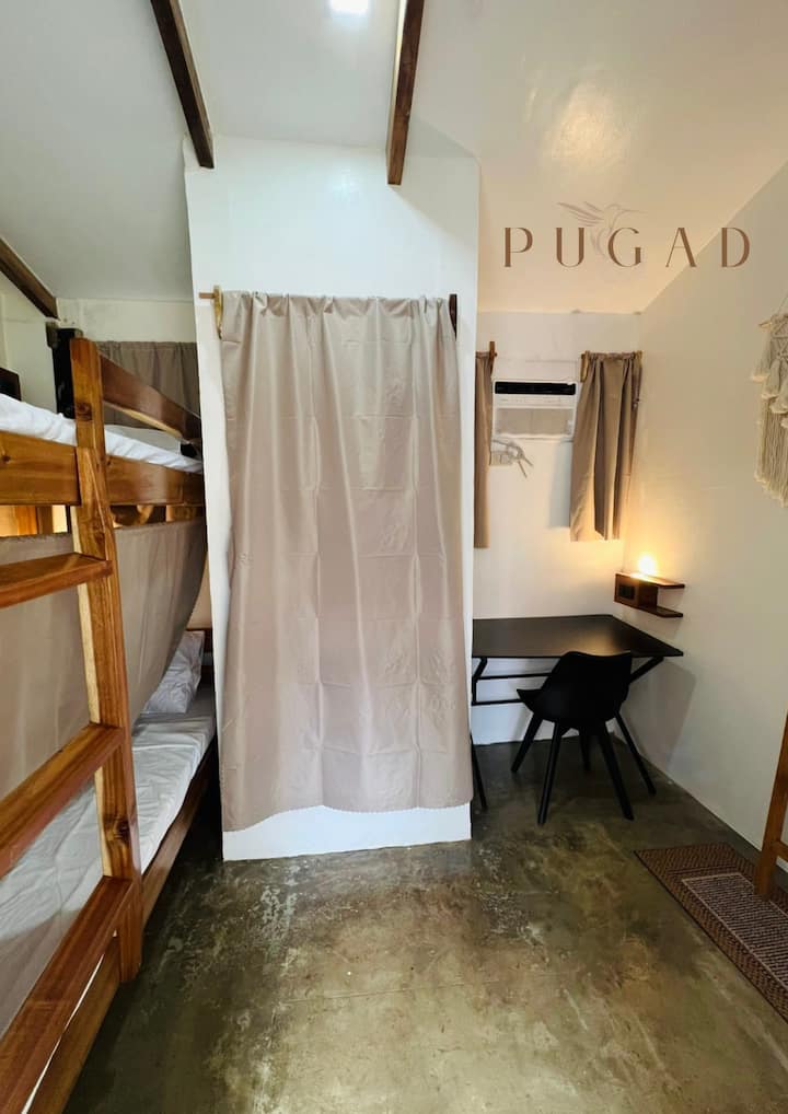 Bed 1 In A Shared 2-mixed Dorm With Balcony - El Nido, Philippines