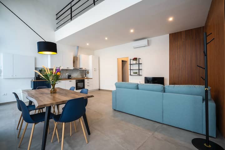Appartamento Deluxe Con 2 Camere Da Letto - Prato