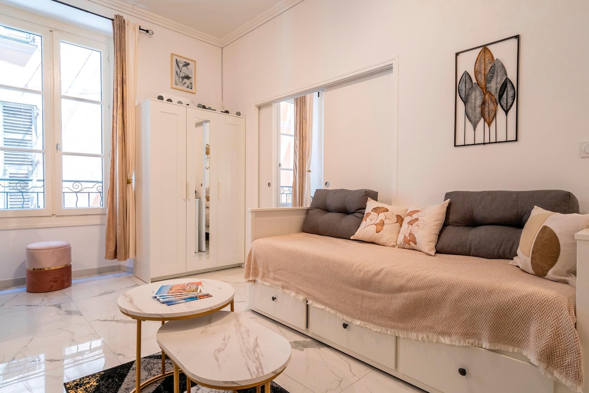 Appartement moderne - vieux Nice - Appartements à louer à Nice ...