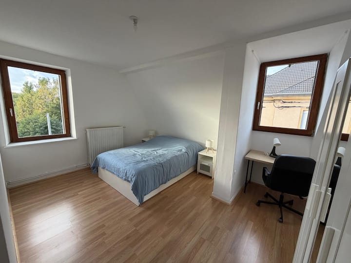 Chambre Avec Salle De Bain Privée - Thionville - Yutz