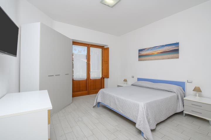 Nausicaa-appartement-large-sdb Privée Avec Douche- - Castellabate