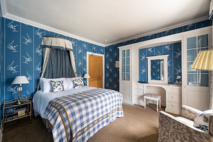 Deluxe Double Room - North Berwick