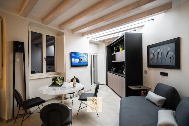 Golden Suites Italy | Duomo Luxury Apartment - Trento