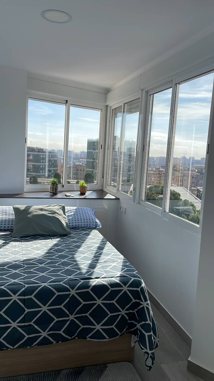 ÁTico Con Terraza Enorme (Privada) - Catalogne