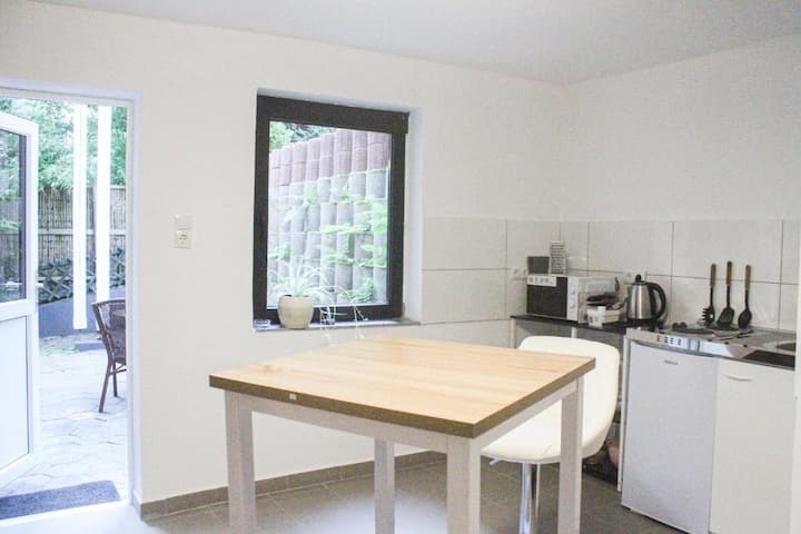 Wohnung Mit Terrasse
Und Parkplatz Für 1 Person - Vallendar