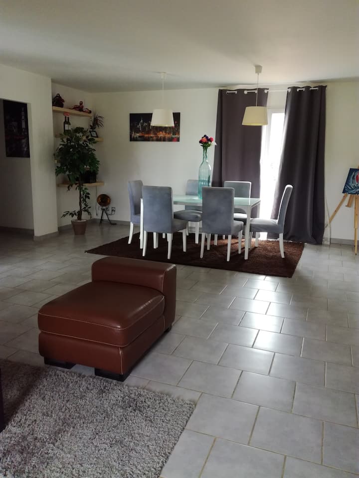 Grande Chambre Cosy - Vonnas