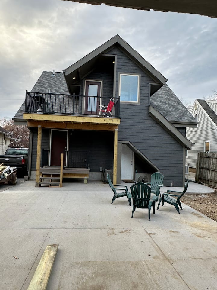 Remodeled 2 Bedroom Apt In Atwood Area - Madison