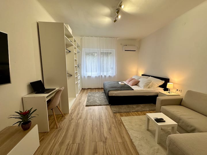Mate Gold Apartment In The City Centre - Szeged