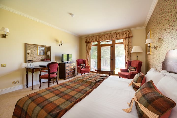 Standard King Room - North Berwick