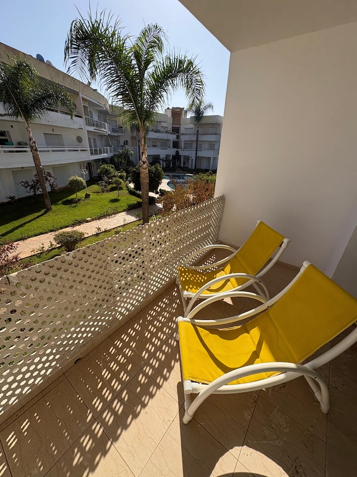 Appartement Avec Terrasse Vue Sur Piscine/jardin - Mohammédia