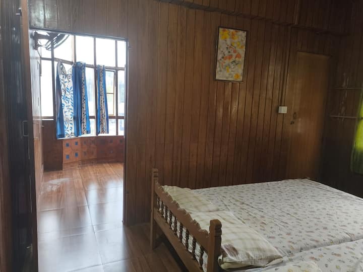 Mudakkodil Wooden House Floor 1 - Pala