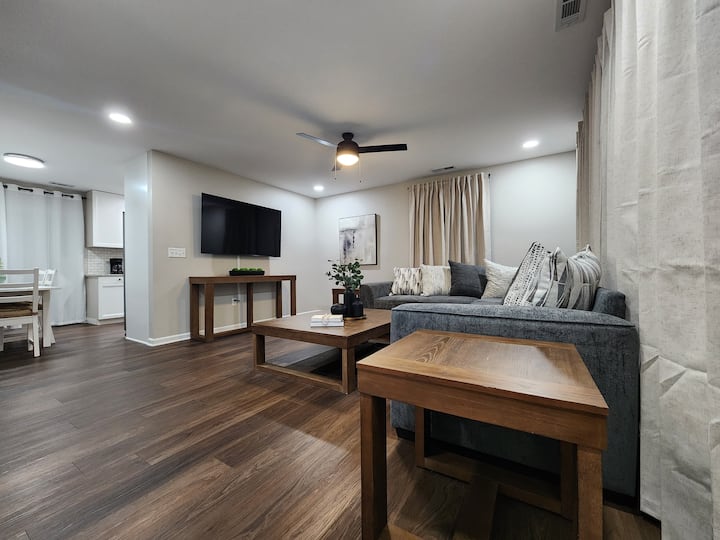 Your Columbus Home Base – Airport & Osu - Columbus, OH