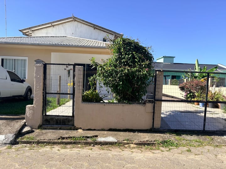 Casa Em Garopaba Pet Friendly - Garopaba