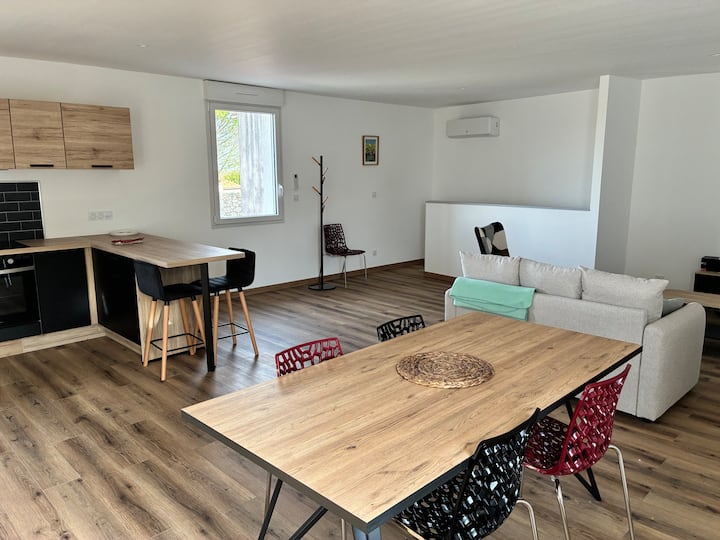 Logement 4 Personnes Centre Village - Marais poitevin