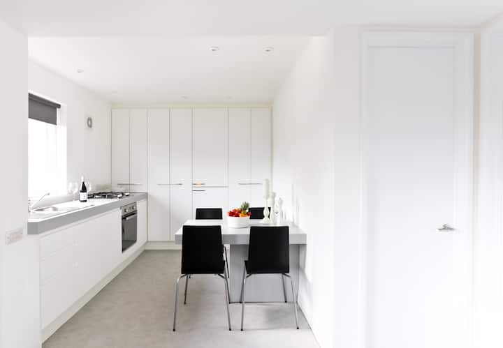 Suburban Simplicity - Hereford