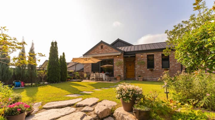 보리네 뜰-경주8인가능 독채 불국사3분/석굴암10분/감포20분 
 가까운 조용한 숙소 - Gyeongju-si