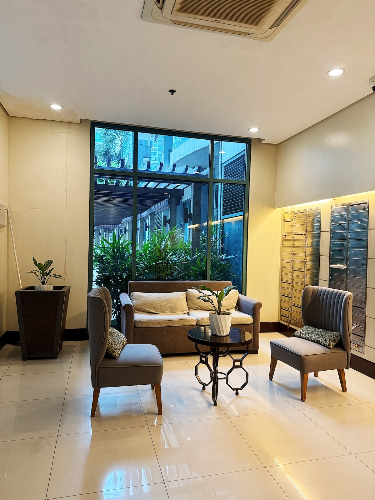 A walk from NAIA 3/Newport City Self check in - Airbnb