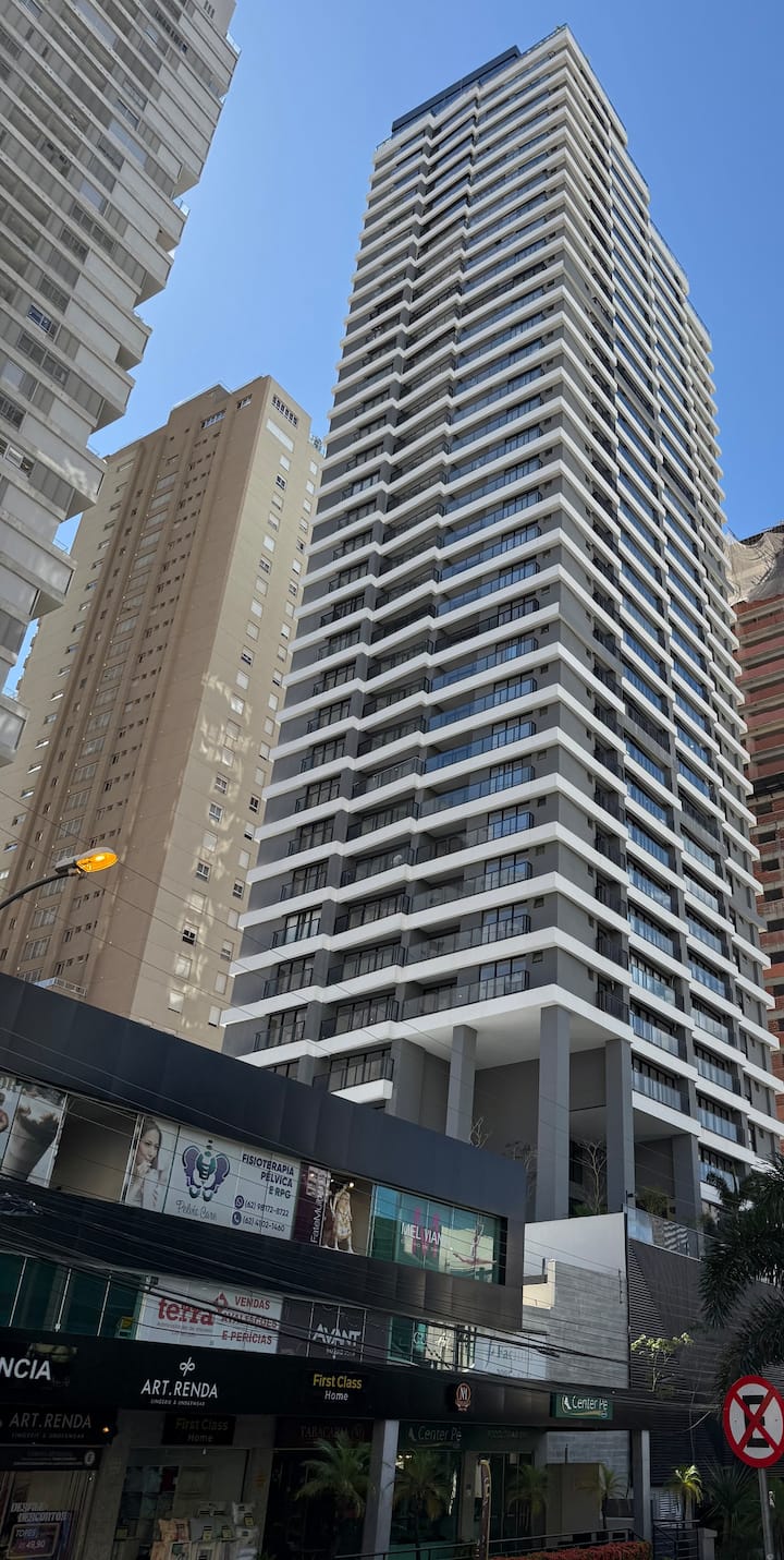 Luxo E Aconchego 2q Próximo Ao Vaca Brava - Goiânia