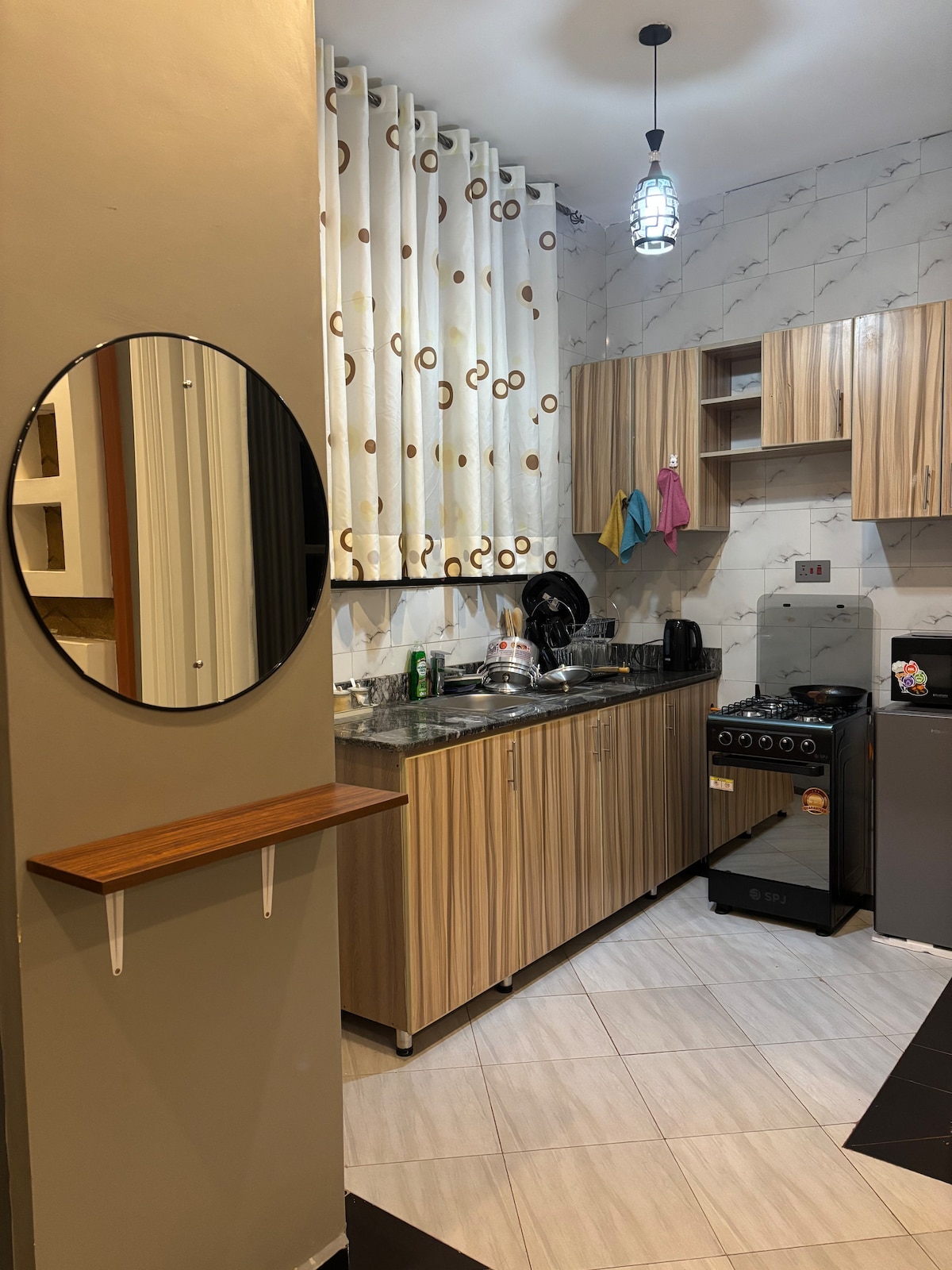 Aura Homes avec prise en charge à l'aéroport Kyanja 10 - Airbnb