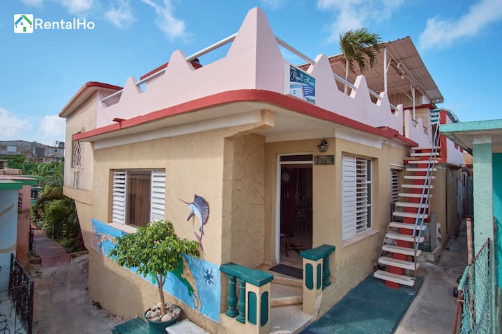 Room Complex | Free Wifi | 2 Min Varadero Beach - The Bahamas