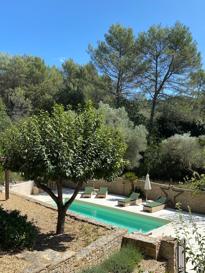 Mas Tihou Domaine Provençal Premium Bain Nordique - Signes