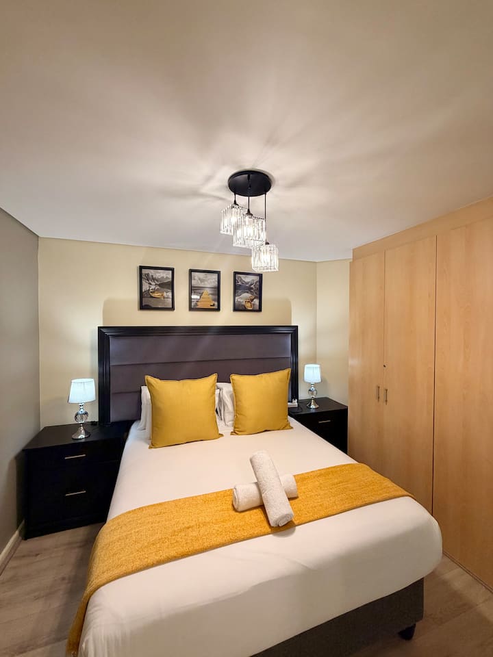 Greenmarket Gem - Airbnb