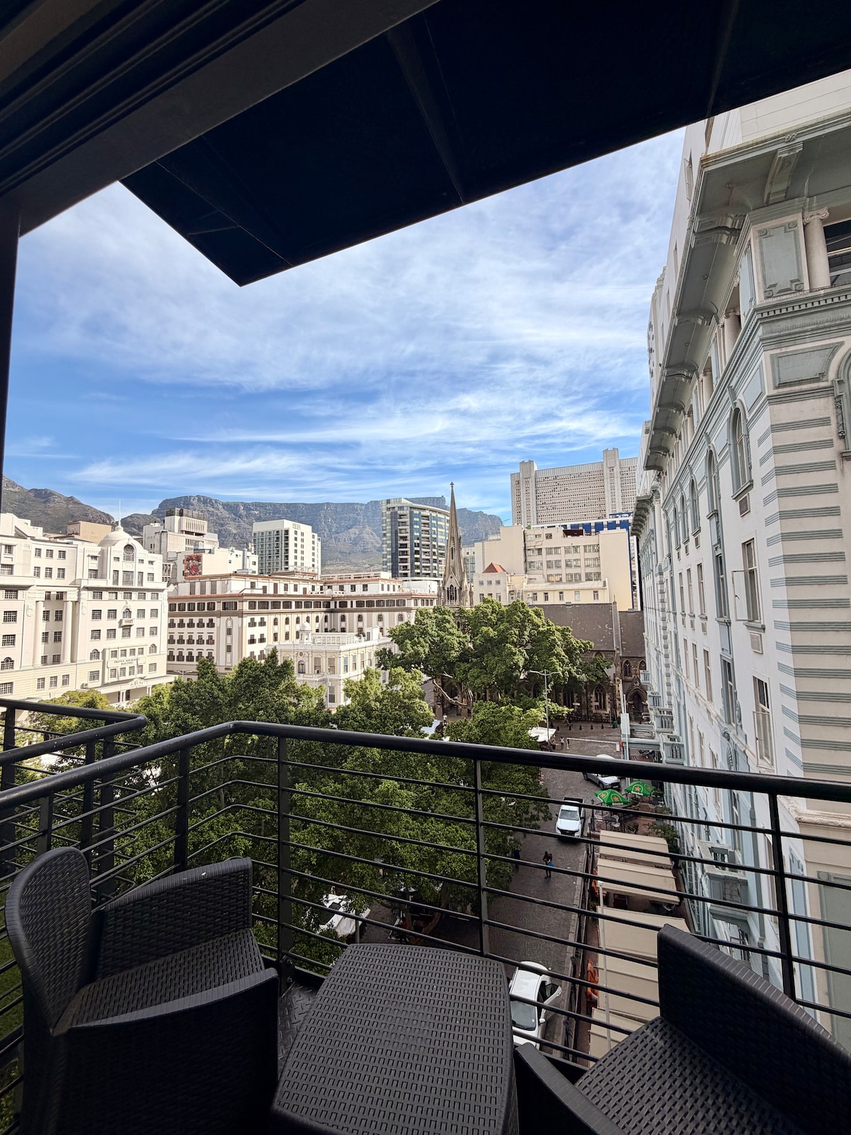 Greenmarket Gem - Airbnb