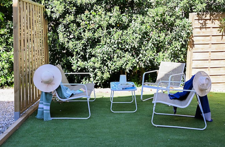 Last Minute • Jardin • Soleil • Plage à Pied - Costa Azzurra
