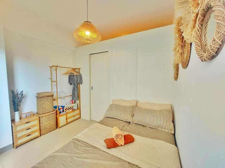 Wind Residence | 4pax | Playstation 5 & Green View - Amadeo