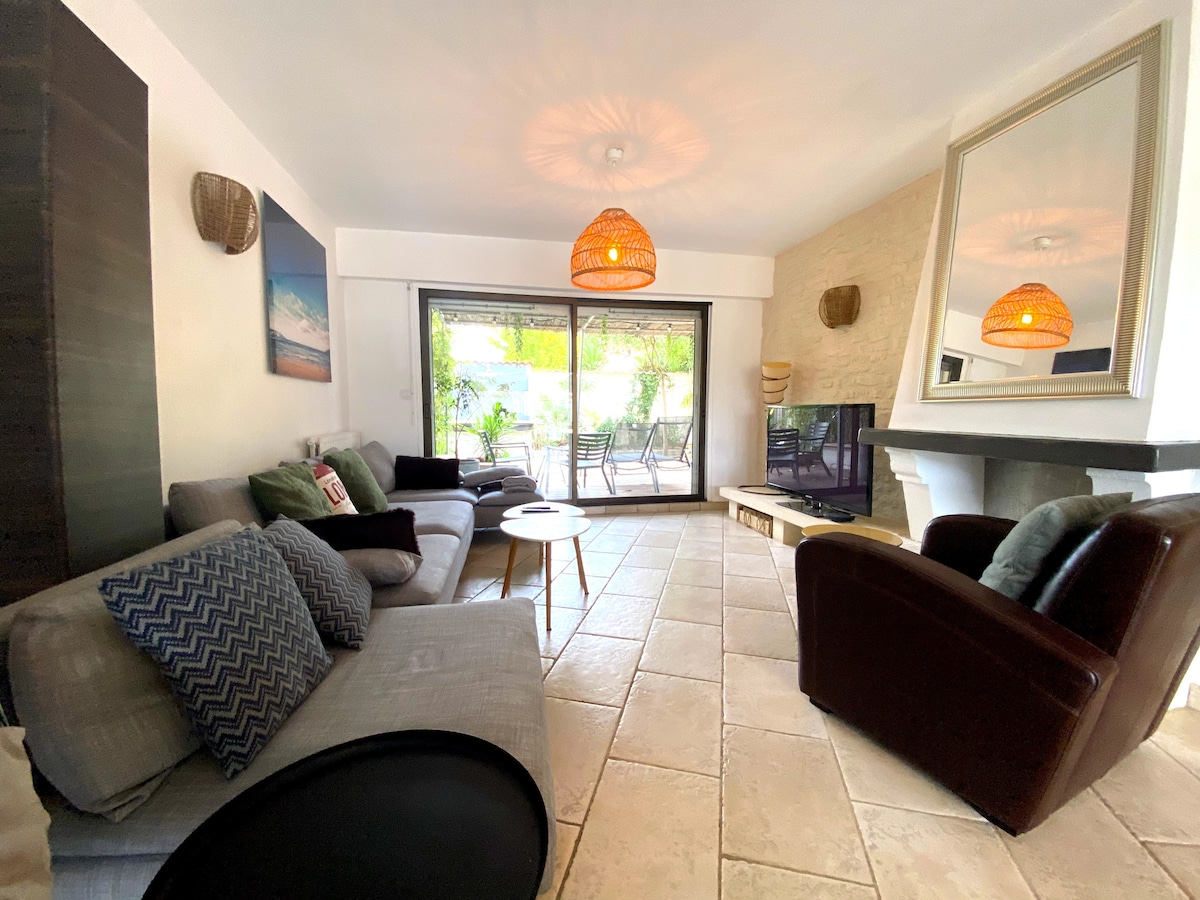 "La Villa Nébuleuse"Maison T3-Piscine-Clim-Pkg-CV - Maisons à louer à ...