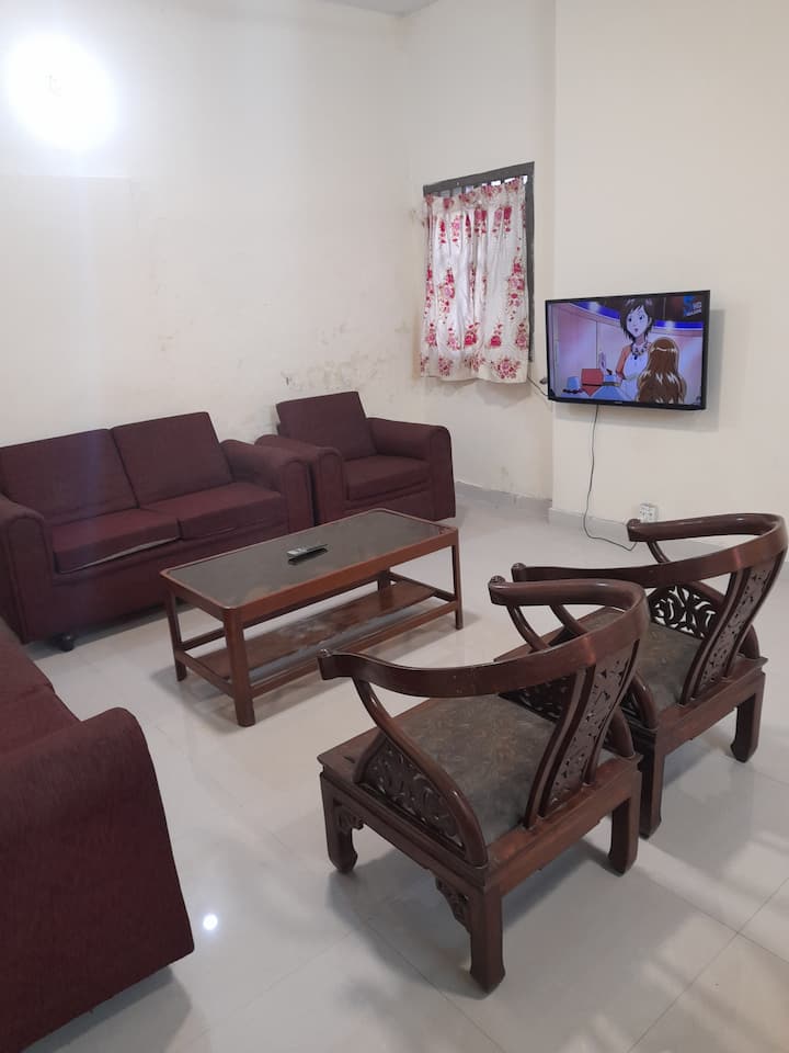 Most Economical Fully Furnished House Johar Town - Lahore