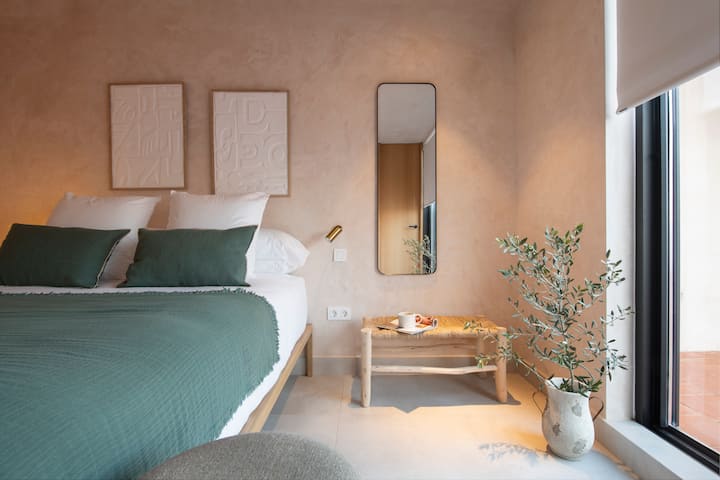 Calma Places - Om Home - 4br Casco Antiguo+rooftop - Castilleja de la Cuesta