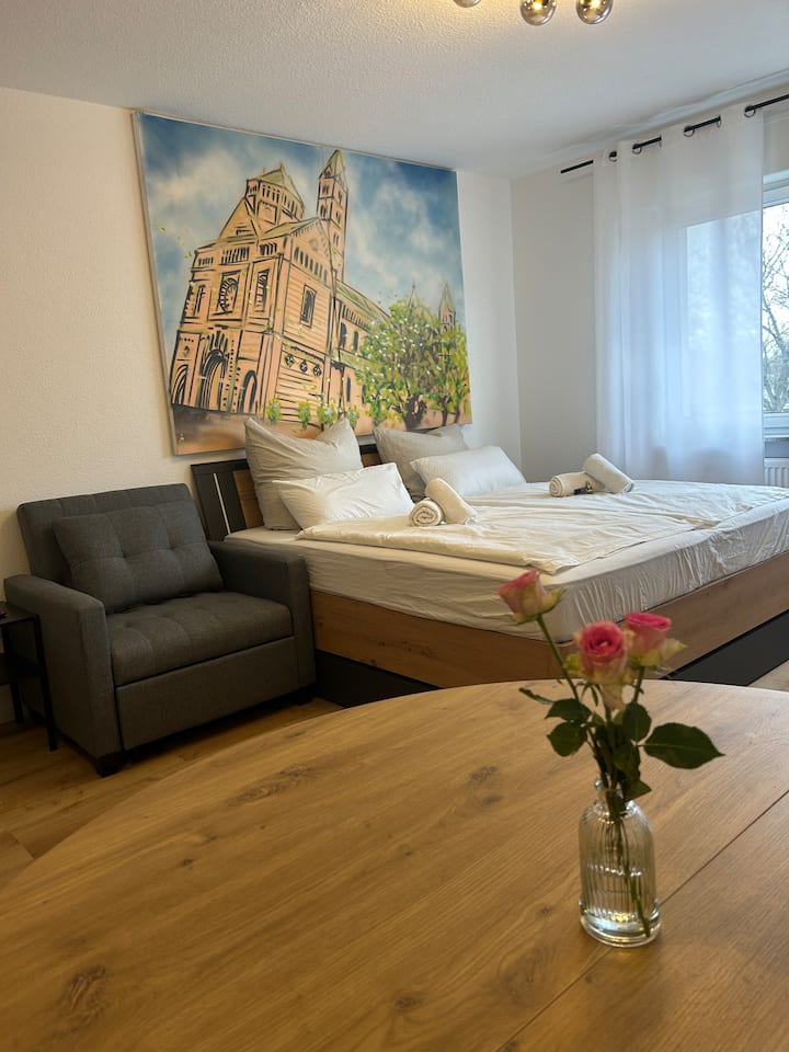 „Pfalz Studio“ In Speyer, Stilvoll•modern•zentral - Speyer