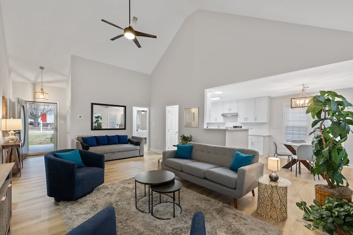 Charming 3 Bedroom - Midtown Convenience - Wake Forest, NC