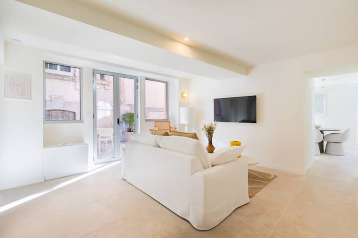 2 Pièces D'architecte Cour Privée Face Thermes - Hautes-Pyrénées