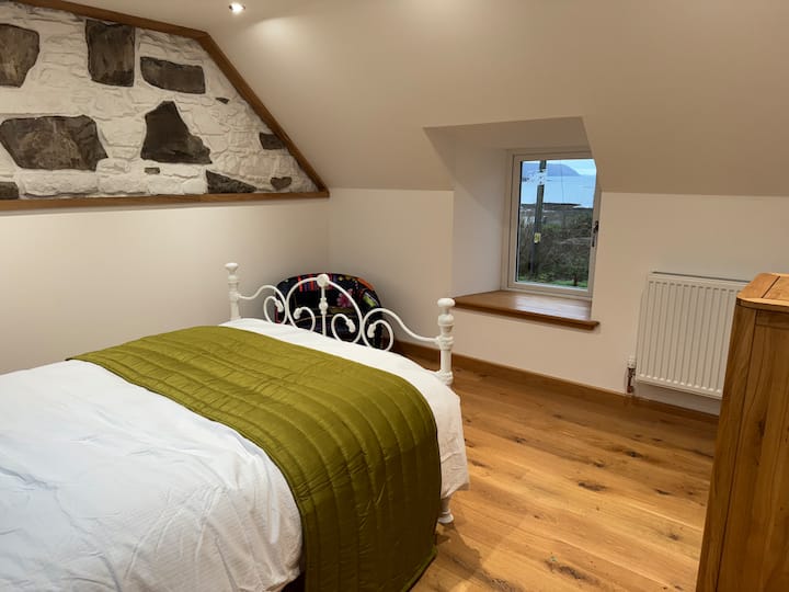 Luxury House, With Hot Tub, Bbq Kota. Isle Of Skye - Broadford, UK