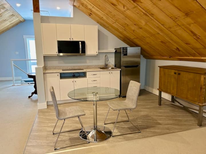 Campbellville Guest House - Milton