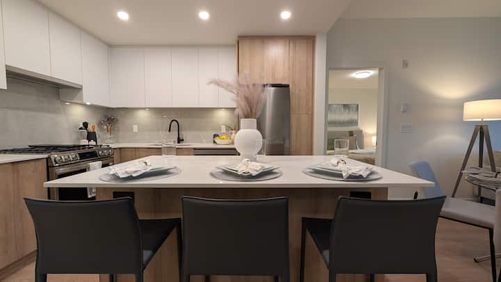 2 Bed 2 Bath-pet Friendly- 1 Month + Rental - Langley, BC