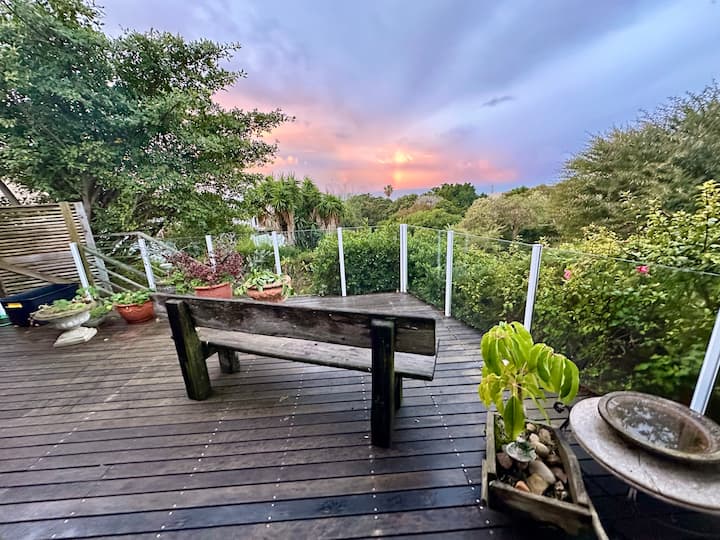 Quiet Little Oasis On A Beautiful Green Belt! - Jeffreys Bay